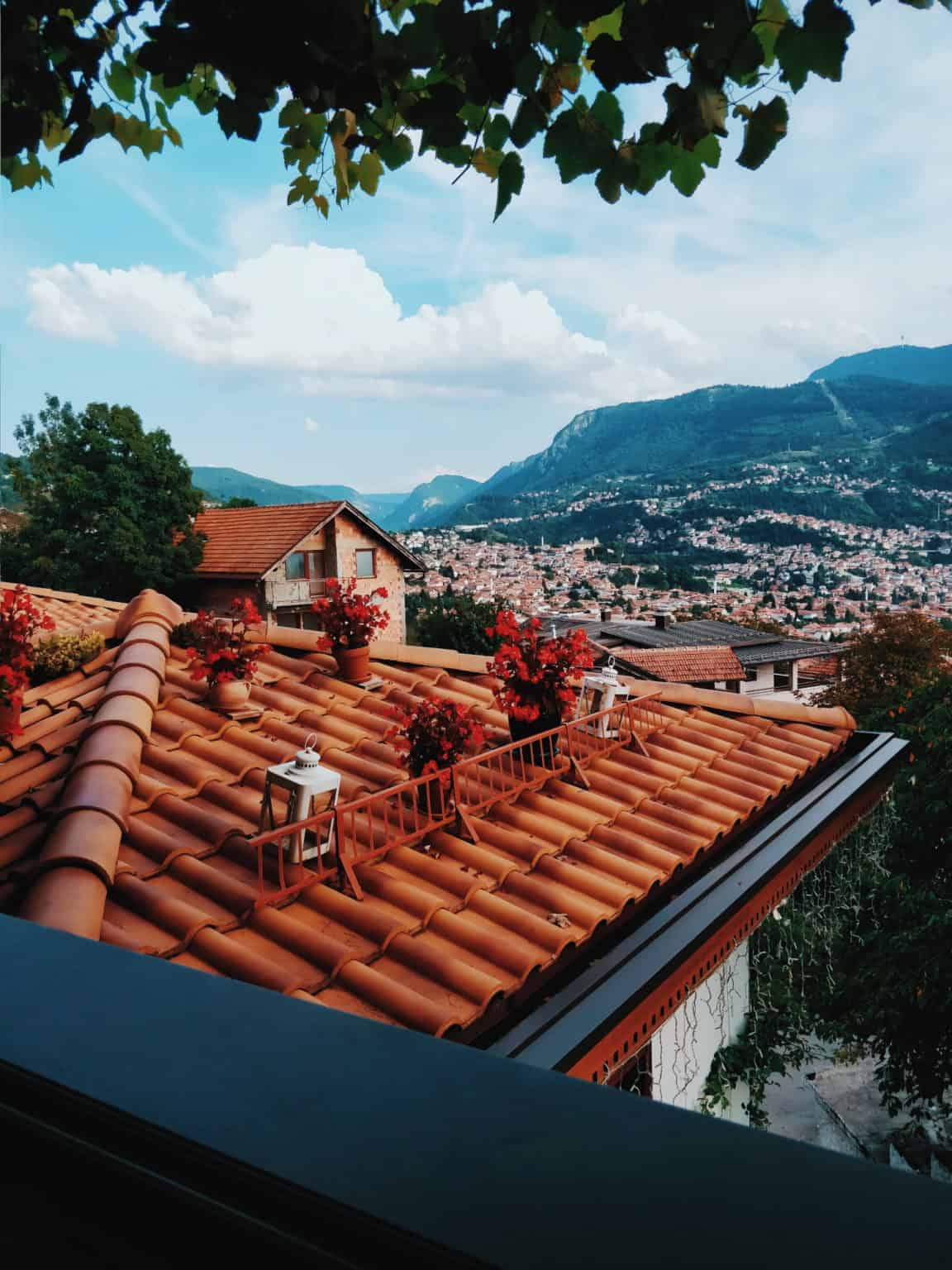 12 Ideas for Creating an Eco-Friendly Roof